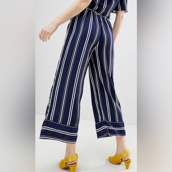 ASOS | Pants & Jumpsuits | Asos New Look Brand Stripe Wide Leg Pants Sz ...